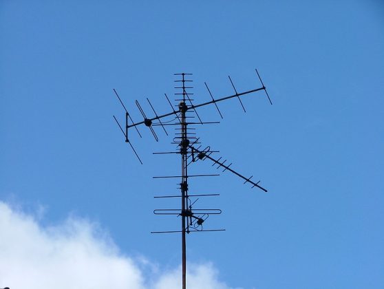 8 Ways to Boost Outdoor TV Antenna Signal Homemade?
